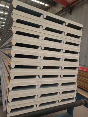 China Polyurethane PUR Sandwich Panel 50mm-200mm Thickness for Wall & Roof Applications with CE Certification for sale