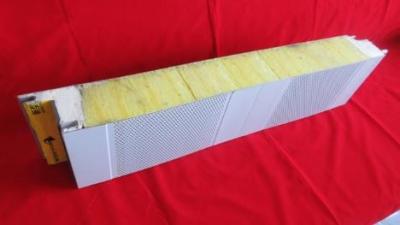China Fire-Resistant Glasswool Sandwich Panel 50mm-200mm Thickness with Class A Rating for Wall & Roof Insulation for sale