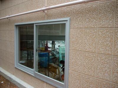 China Waterproof Composite Foam Sandwich Panels 1000-1500mm Width with 10-Year Warranty | PU PIR Cladding for sale