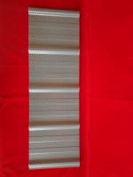 China Honeycomb Round Hole Perforated Metal Sheet - 0.3mm to 1.2mm Hole Diameter, Polished Galvanized Aluminum Construction for sale