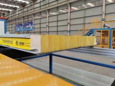 China Glass Wool Sandwich Panel 50-200mm Thickness with 0.23-0.75 W/m²K Thermal Conductivity for Wall and Roof Insulation for sale