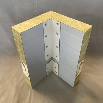 China BAODU Waterproof Glass Wool Sandwich Panel Corner 60kg-120kg/m³ Density, 500mm-1000mm Width for sale