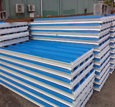 China Prepainted EPS Sandwich Panel 50-200mm Thickness for Roof and Wall Insulation for sale