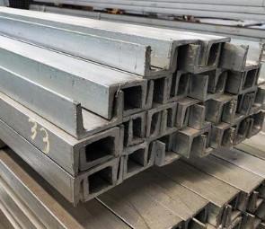 China Galvanized Hot Rolled Stainless Steel C Channel U Channel 4.5-12.5mm Thickness 50x25mm to 400x110mm Size Range for sale
