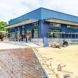 China Q235 Q355 Prefabricated Steel Warehouse Building 10000sqm per Month Low Maintenance for sale