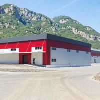China Large Span Prefab Steel Warehouse Workshop Q355 Grade H Beam Structure Building for sale