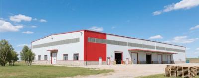 China Eco-Friendly Spacious Prefab Warehouse Building Weather-Resistant for sale
