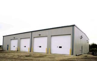 China Customized CE Certified Large-span Prefabricated Steel Structure Building Q235-Q420 for sale