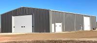 China Prefabricated Light Steel Structure Building for Warehouse Hangar Farm Shed 50-200mm Panel for sale