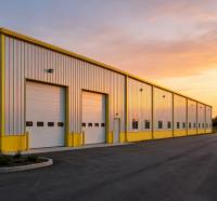 China Prefabricated Modular Steel Warehouse Industrial Building 180km/h Wind Resistance 50 Year Lifespan for sale