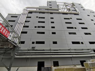 China Large Span Metal Structure Warehouse Raw Material Storage Building Z‑type Purlin Wall Panels Disassembled Container Shipment for sale