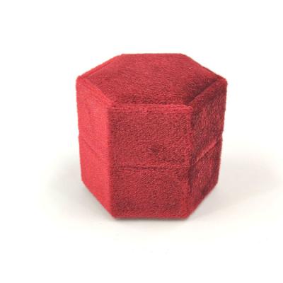 China G85 Red Velvet Ring Packaging Box Luxury Jewelry Gift Boxes Wholesale Perfect For All Occasions for sale