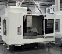 China Precision Roller Guide VMC855 CNC Machine Center 24 Tool ATC BT40 Taper Vertical Milling System for sale