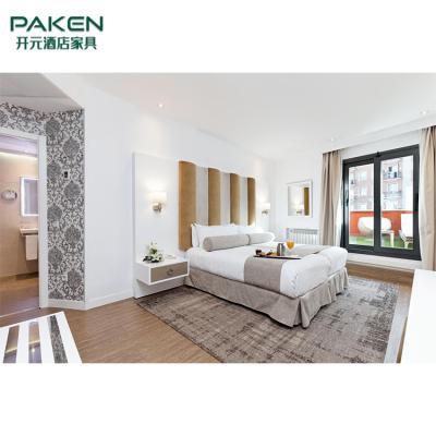 China Natural Veneer Paken Hotel Bedroom Furniture Sets for sale