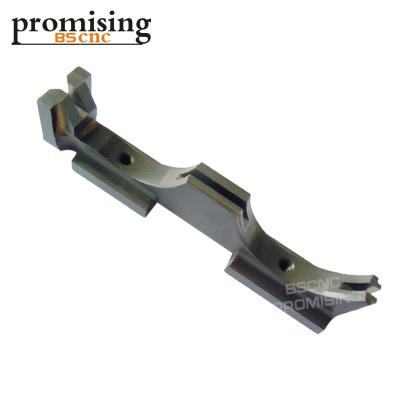 China 93297001 Knife Back Groove Blade Guide-Upper  For Gerber XLC7000 Z7 Cutter Spare Parts  Upper Carbide Blade Guide for sale