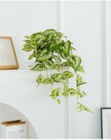 China Green Vine Plastic Outdoor Hanging Plants Fake Hanging Ferns Ivy Wall Decoration for sale