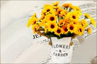 China Custom Dehydrated Dried Sunflower Arrangements Yellow In Vase for sale