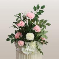 China Faux Silk Floral Arrangements Centerpieces Artificial Xmas Bouquet for sale