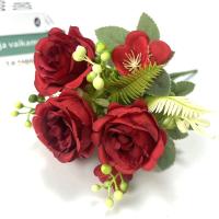 China Fake Ranunculus Artificial Silk Flowers Outdoor Indoor Wedding for sale