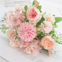 China Silk Realistic Faux Flowers Artificial Dahlias Floral Arrangement Home Furnishing for sale