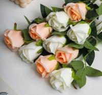 China Fake Silk Wedding Bouquets Fendera Rose Ornaments for sale