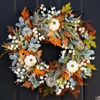 China Autumn Artificial Floral Wreath Maple Leaf Pumpkin Garland For Thanksgiving for sale