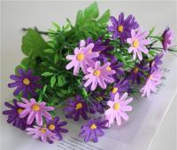 China Small Chrysanthemum Artificial Plastic Flowers Arrangement Wild Daisy for sale