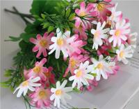 China Small Chrysanthemum Artificial Plastic Flowers Arrangement Wild Daisy for sale