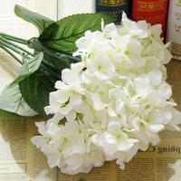 China Custom Faux Artificial Silk Hydrangea Arrangement That Look Real for sale