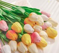 China 34cm Artificial Plastic Flowers Faux Tulip Arrangement 6 colors for sale