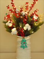 China Personalised Fake Holiday Flowers Red Christmas Holly Berries Decoration for sale