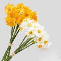 China Plastic Artificial Flower Business White Daffodils Arrangements for sale