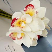 China Plastic Artificial Flower Business White Daffodils Arrangements for sale