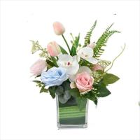 China PVC Artificial Flower Business Tulip Bouquet For Event Conference Tabletop for sale