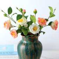China Custom Artificial Camellia Flower Silk Flower Bouquets For Exhibitions for sale