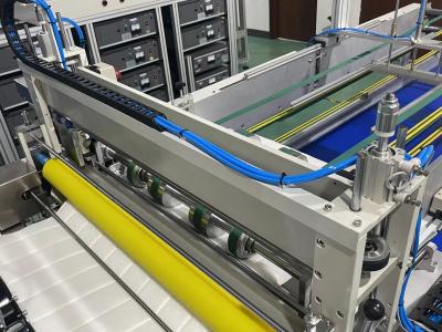 China High Stability Chinese And English Control Display Ultrasonic Intermediate Effect Air Filter Bag Machine for sale