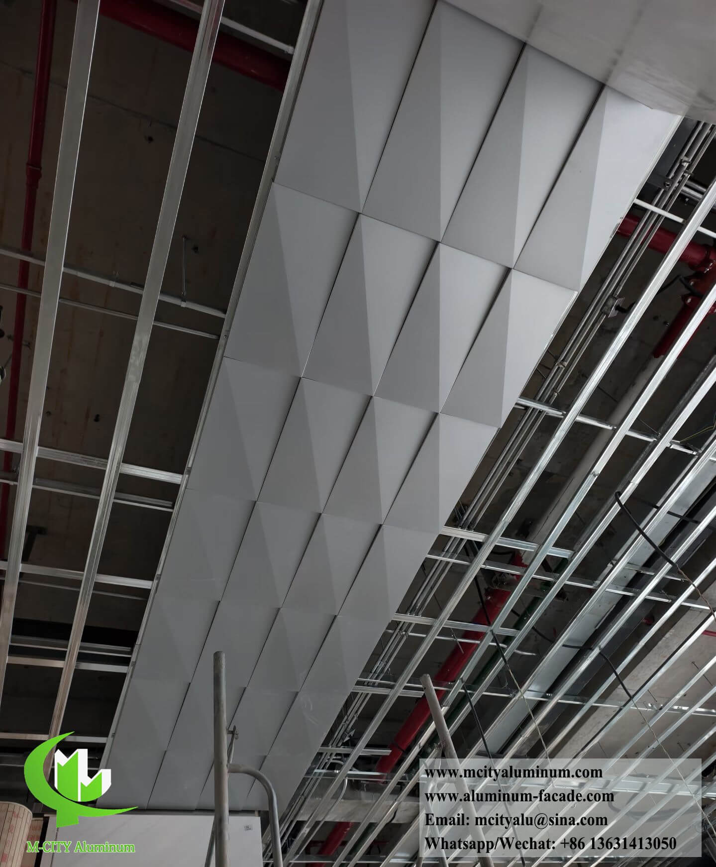 3D-aluminum-ceiling-panel-installation-process