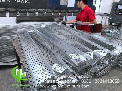 China Powder Coated Perforated Aluminum Panel with Customizable RAL Colors and Laser Cutting Technology for Facade Cladding for sale