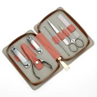 China FOCSTAR Luxury Manicure Set 7In1 Stainless Nail Manicure Kit With Zipper Bag for sale