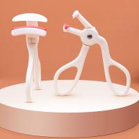 China Eyelash Curler Partial Plastic Construction With Silicone Replacement Pad for sale