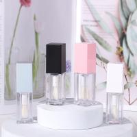China FOCSTAR Square Lip Gloss Tubes 5ml Custom Lip Gloss Containers for sale