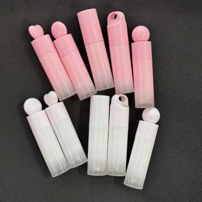 China 6ml Pink Gradient Heart-Shaped Cap Lip Gloss Tube Packaging Empty Container for sale
