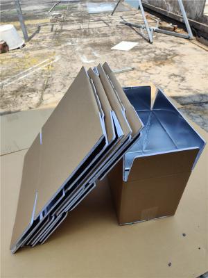 China Aluminum Foil Insulation Foam Box Heat Resistant -20℃ to +120℃ Custom Size Square Cooler for sale