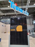 China Trina 425W 430W 435W 440W 445W W450 Solar Panel Half Cut Black Frame Solar Panel Inwarehouse for sale