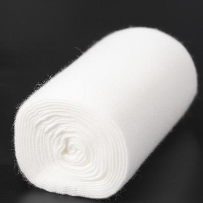 China Ph Value 5.5-7.5 Medical Cotton Roll with Properties and Medical Materials Accessories for sale