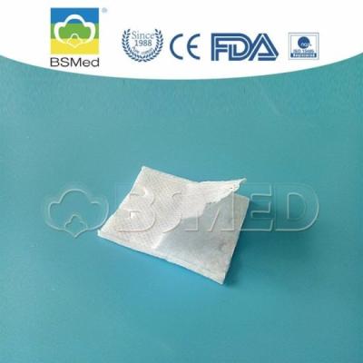 China Small Size Cotton Wool Pads 5×6cm & 6×7cm High Absorbency for Makeup Removal with ISO9001 FDA CE Certification for sale