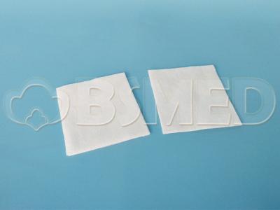 China Sterile Cotton Pads 5×6cm & 6×7cm Sizes with 0.4-0.6g Weight for Professional Beauty Salon Use for sale