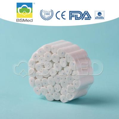 China Dental Cotton Balls Pure White Absorbent Hygienic Disposable Medical Disposable Wool Pellet for sale