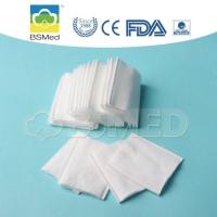 China Organic Cotton Pads 5×6cm & 6×7cm for Medical Examination and Wound Care with ISO9001 FDA CE Certification for sale
