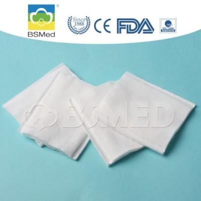 China Square Cotton Face Wipes 6×7cm & 5×6cm, 0.4-0.6g Cosmetic Pads with ISO13485 FDA CE Certification for sale